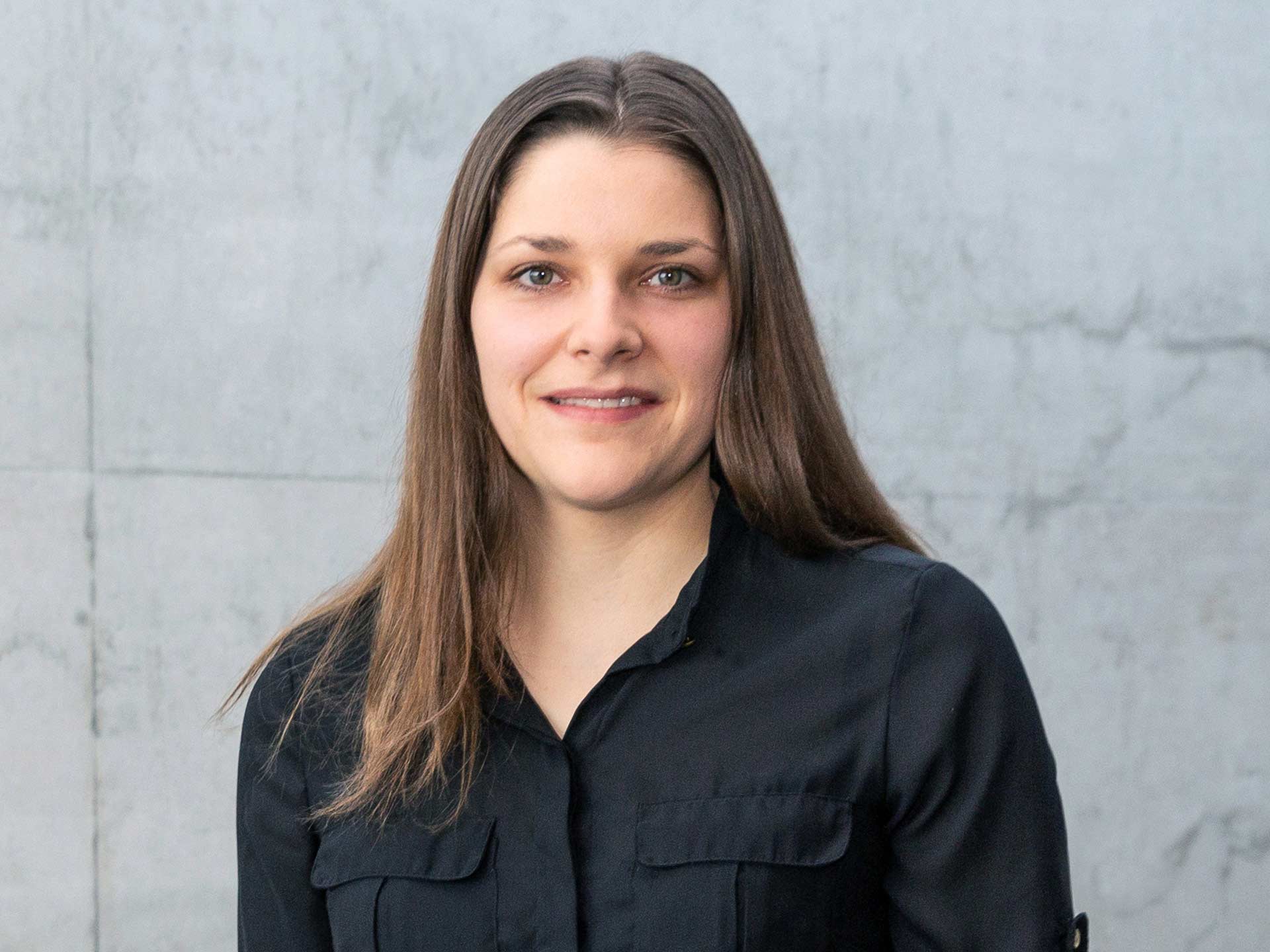 Annika Bass - optimal media