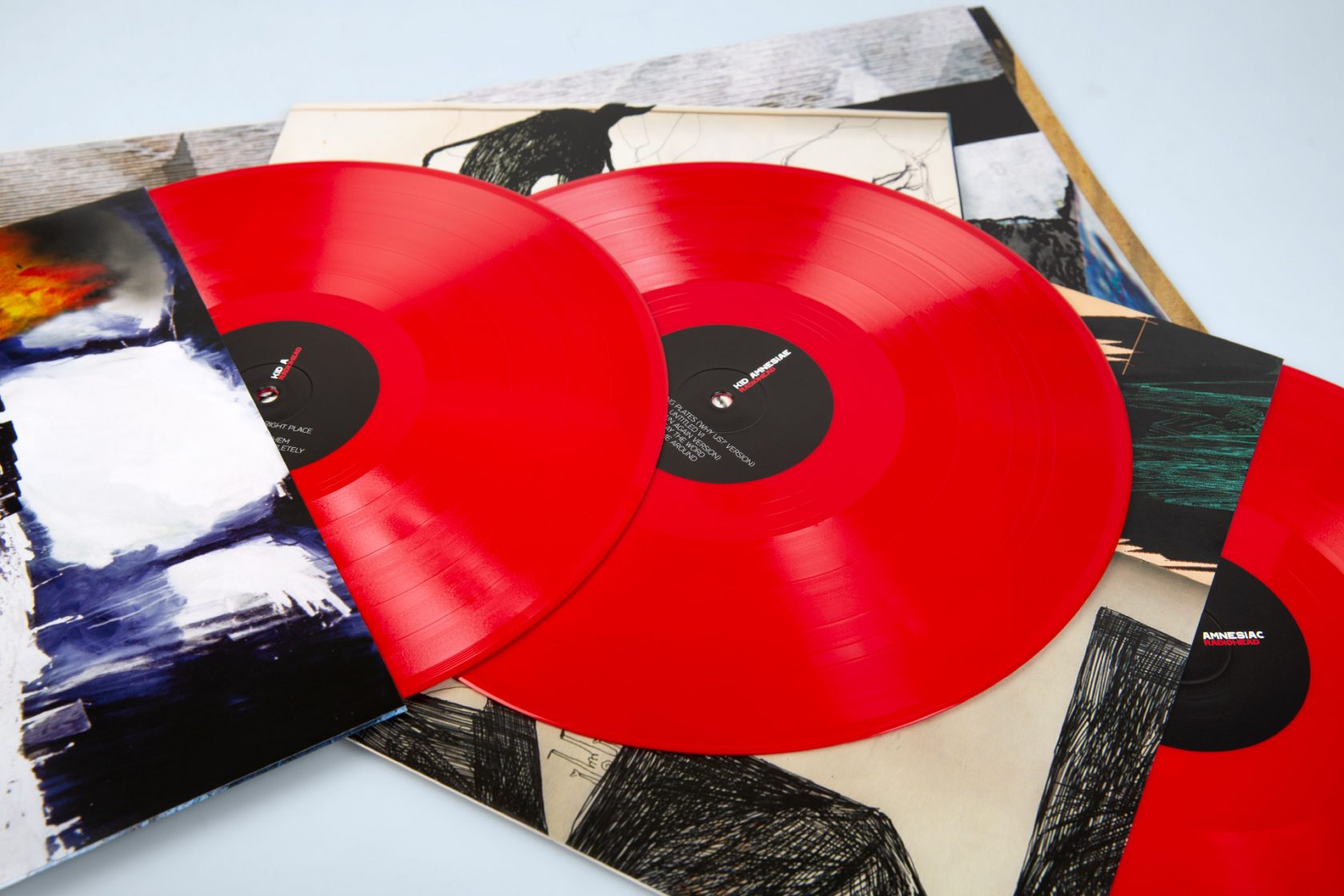 Radiohead: Kid A Mnesia as a gatefold with three LPs - optimal media